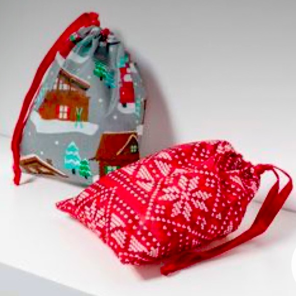 thirty-one | Bags | Timeless Memory Pouches Small Snowy Ski Lodge ...